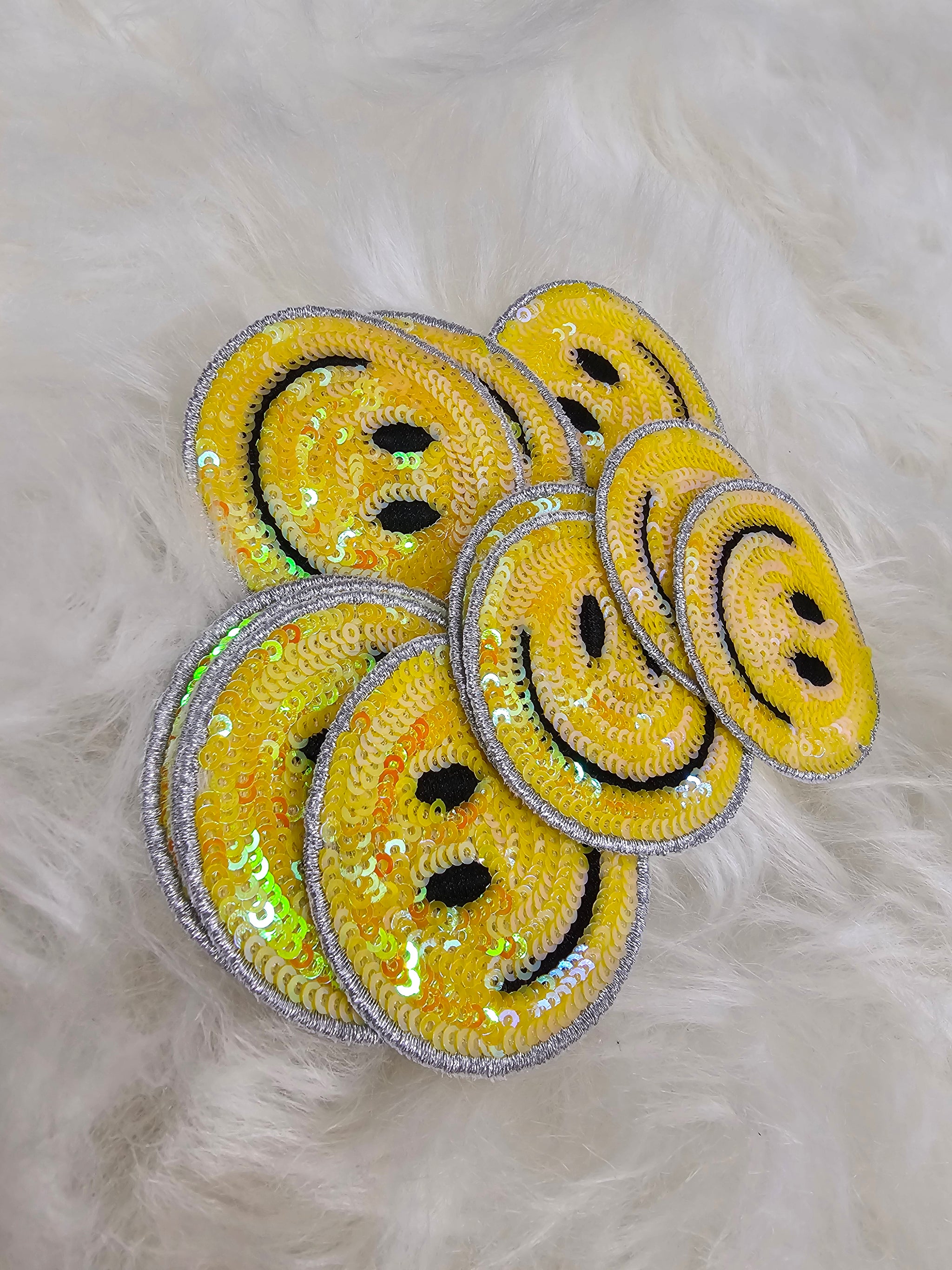 Sequin Smile Face Iron On Patch – Scratch Decor