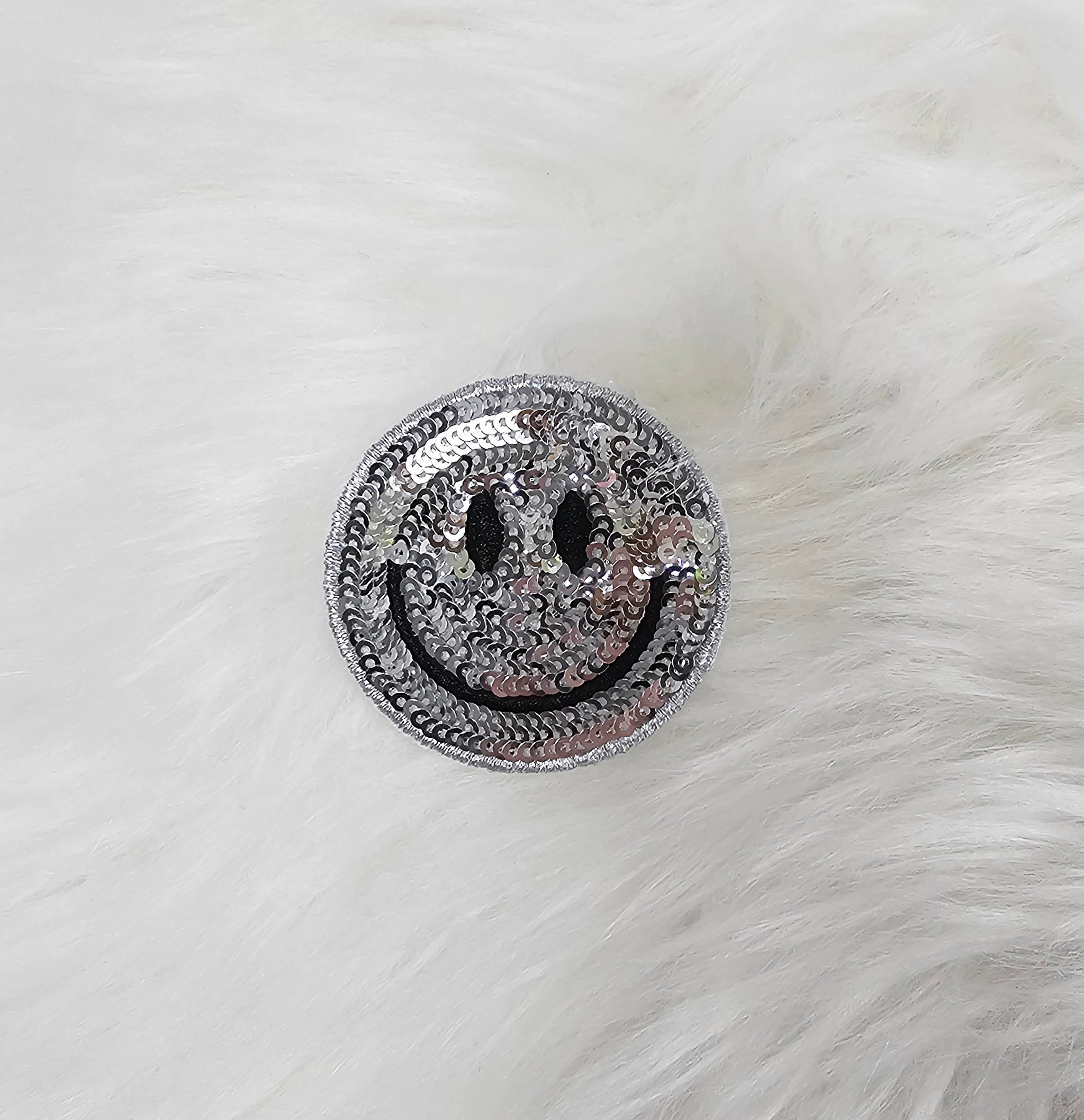 Sequin Smile Face Iron On Patch – Scratch Decor